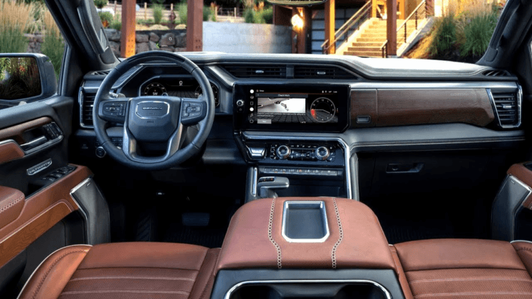 GMC Denali Ultimate: The Difference is in the Details