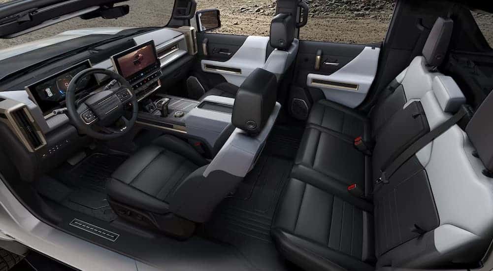 Your 2025 Hummer EV Pickup Buyer's Guide | GMC Dealership