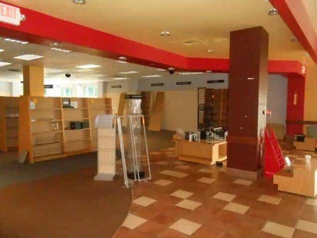 Borders Bookstore Donations | Kelly Automotive Group